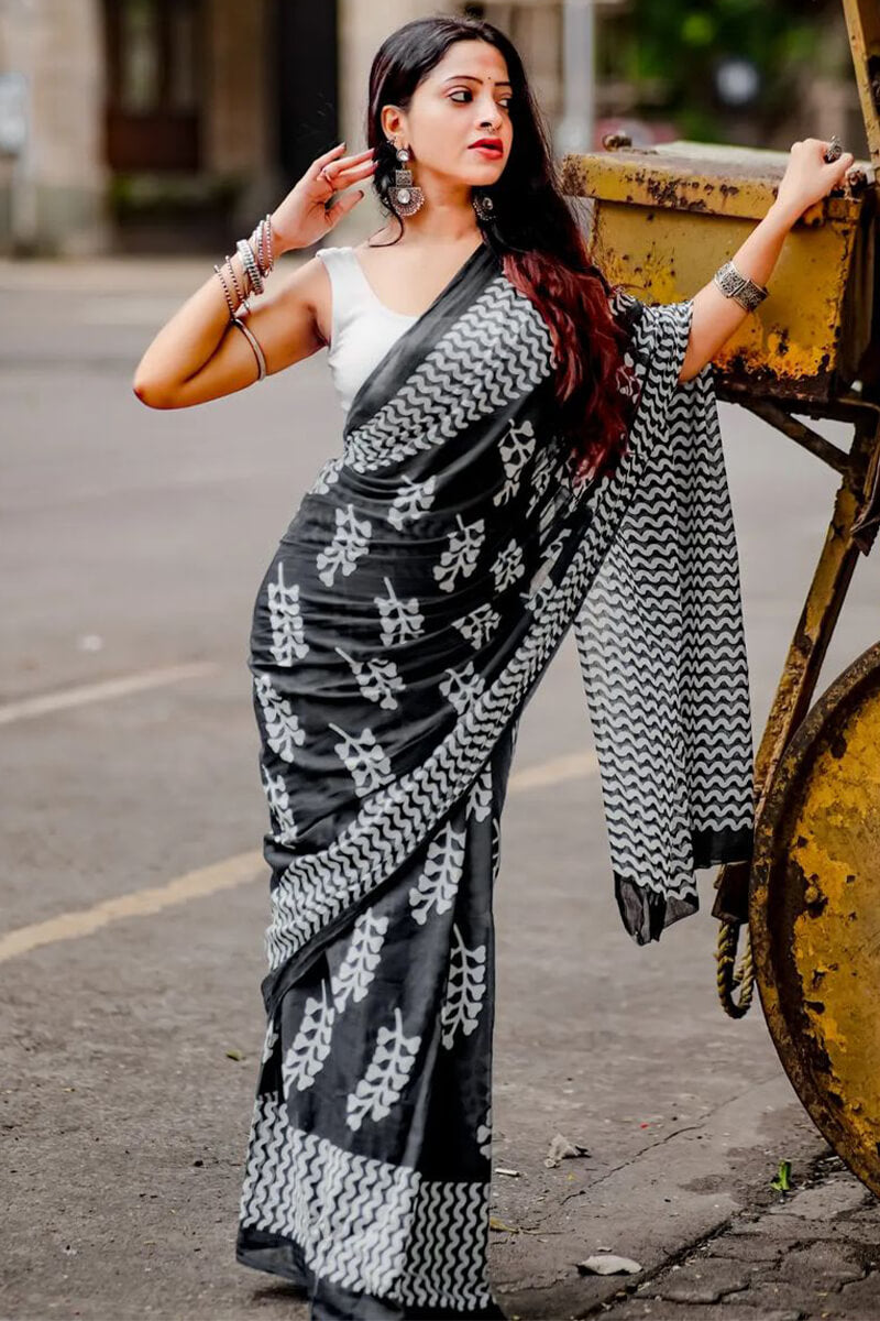 Opulent 1 Minute Ready To Wear Black Mul Cotton Digital Printed Saree ...